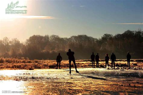 عکساسکی روی یخ های طبیعی دریاچه