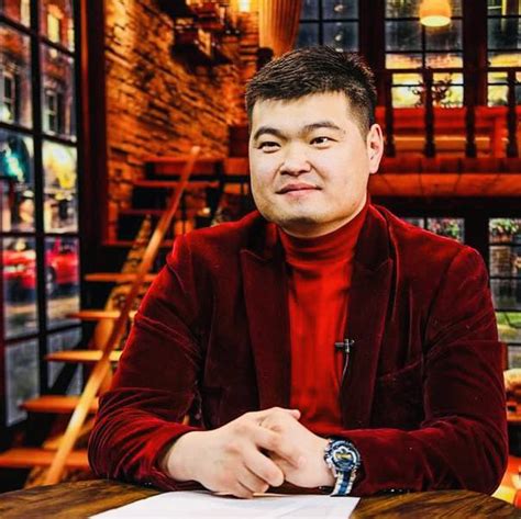 Сэтгүүлч яруу найрагч Ундраагийн Баярсайхан