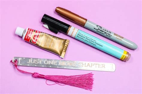 How To Get Color Engraving With A Cricut Machine Angie Holden The Country Chic Cottage