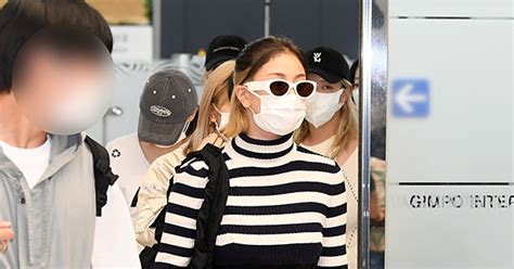 트와이스 지효 머리부터 발끝까지 블랙and화이트 [mk포토]