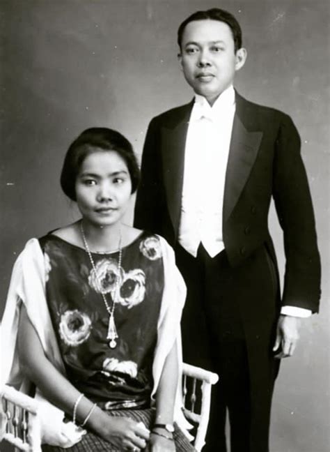 Thai Classic ทรงพบรักที่งานวัดเบญฯ พระเจ้าบรมวงศ์เธอ