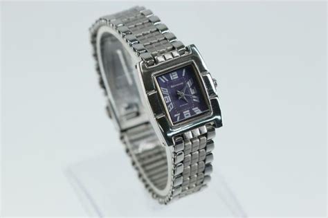 발렌시아노모더니즘 스퀘어 퍼플 베젤 심플 데일리 실버 헬로마켓