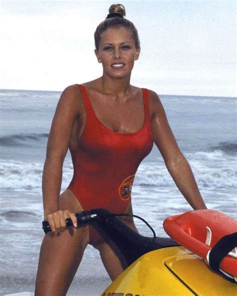 Nicole Eggert In Baywatch Hollywood Celebrities Celebrities Female