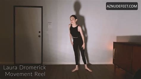 Laura Dromerick Feet Aznudefeet