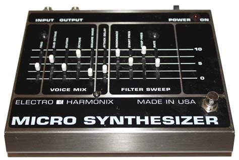 Electro Harmonix Micro Synthesizer Mr Growly Classic Vintage