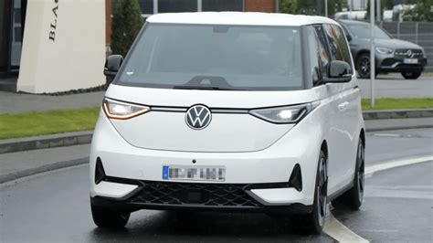 카니발 계약 잠깐 멈칫 폭스바겐 미니밴 마침내 등장 기아 결국 초긴장