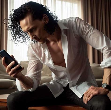 Pin By Zoey Wolf On Loki In 2024 Loki Loki Wallpaper Loki Thor