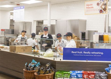 Stater Bros President And Coo Greg Mcniff Named 2024 Food Industry Executive Of The Year By