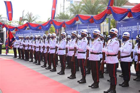 សម្តេចក្រឡាហោម ស ខេង បង្ហាញការព្រួយបារម្ភចំពោះបទល្មើសឆបោកតាមប្រព័ន្ធទូរគមនាគមន៍នៅកម្ពុជា