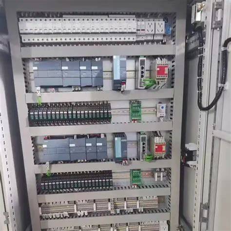 Simatic S7 1200 Cpu 1215c Dc Dc Relay 6es7215 1hg40 0xb0 Programmable Controller