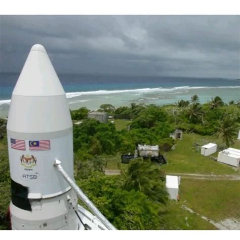 14 Tahun Dulu Roket Pertama Elon Musk Bawa Satelit Malaysia Ke Orbit