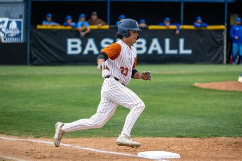Castaic Baseball Team Earns First Cif Ss Playoff Victory Daily News