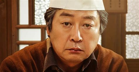 만둣국 같은 영화…대가족 코믹 김윤석 삭발 이승기 父子가 온다[종합]