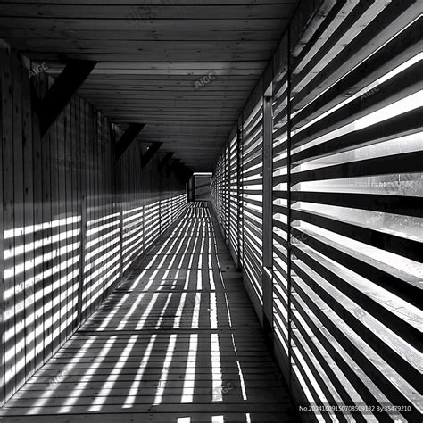 Ai创作图光与影的空间 木廊光影 光影柱廊 走廊格子影子 建筑光影艺术 纵横直线硬光排列 黑白图形光影交错 百叶窗黑白效果 放射性线条空间设计 廊下光影 斜线构图光影 回廊光影 光影通道 廊道