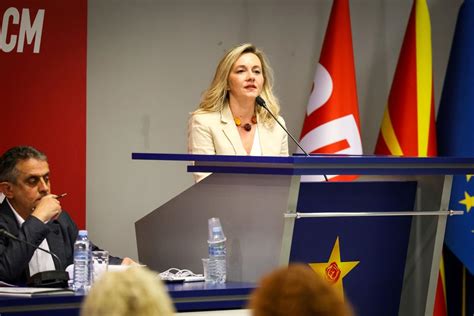 СДСМ СДСМ Социјалдемократски сојуз на Македонија