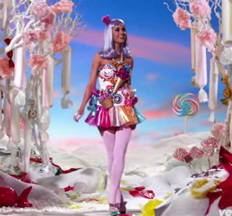 Steal Katy Perry California Gurls Fashion Because Whats Better Than Totally Over The Top Style