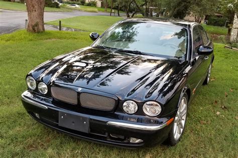 2004 Jag Xj8