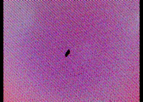 ‎xps 15 7590 Dead Pixel Cluster Meet The Warranty Requirement Dell