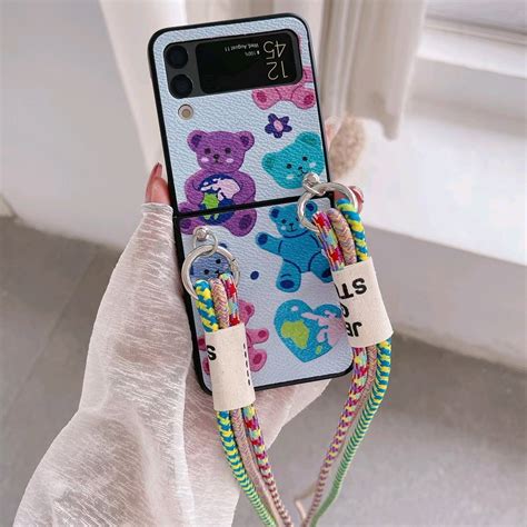 삼성 Z플립5 Z플립4 Z플립3 캐릭터 일러스트 하드 슬림 스트랩 세트 제트플립5 제트플립4 제트플립3 지플립5 지플립4 지플립3 Zflip 5 4 3 귀여운 디자인 케이스