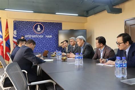 Монголын Уул Уурхайн Үндэсний Ассоциацийн Удирдах Зөвлөлийн төлөөллүүд 2024 оны Монгол Улсын Их