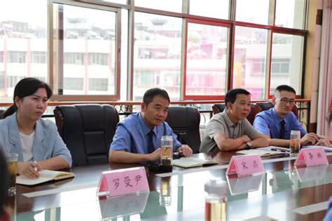 红河州人民检察院党组书记、检察长宋兵到个旧市检察院调研工作