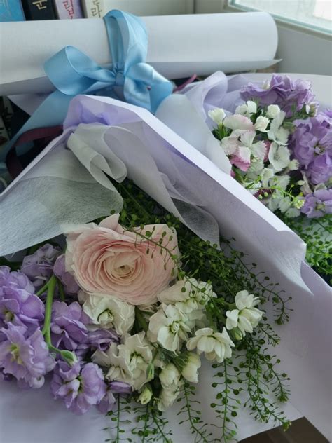 꽃다발에 있는 꽃이름과 꽃말이 궁금해요 지식in