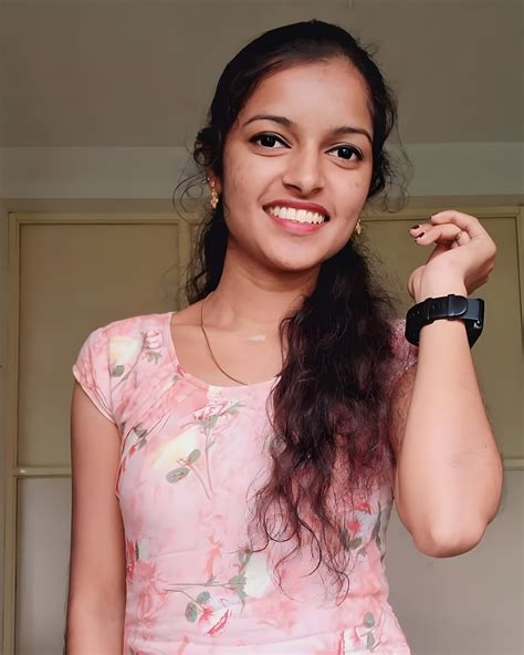 Spa එකේ රස්සාවට ගියේ අතේ සල්ලි නැති නිසා වෙන දෙයක් නිසා නෙමේ Trip Srilankanart Sinhala