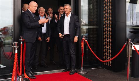Autofile News Pm Helps Open New Dealership