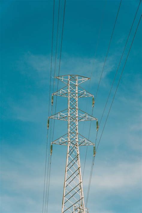 집 밖의 가인 거리 사진 건축 건축물 경치 고전압 그리드 기술 기와 낮 내 시점 대도시 도시 도시 경관 도시 사진 도시 에너지 도시 인프라