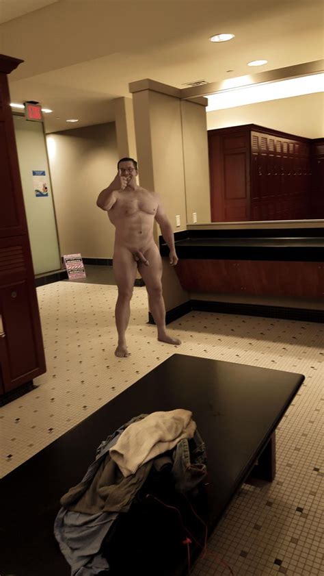 Naked On Google At La Fitness Nude Selfie At LA Fitness In The Locker Room Scrolller