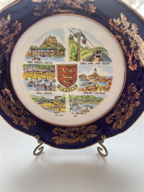 Тарілка — ціна 200 грн у каталозі Сувеніри Купити товари для дому та побуту за доступною ціною