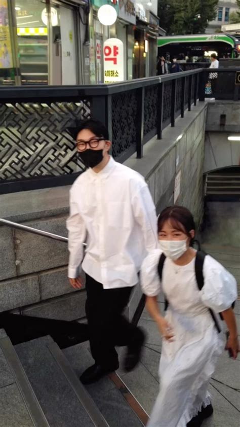 선한 광고협찬 케이엔드kndmfg의 플란넬 체크 웨스턴 셔츠는 기존 웨스턴 셔츠를 플란넬 셔츠로 재해석하였습니다 예쁜 플란넬 셔츠에 어깨 위 요크