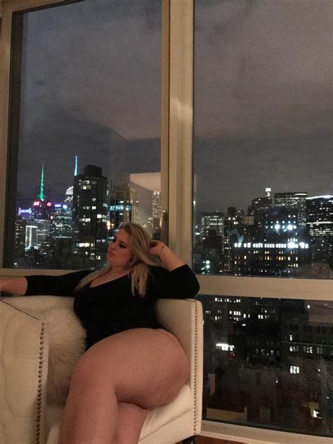 Curvy Divas Diva Mydarlingrebecca Photo Gallery Rebeccadarlingcd