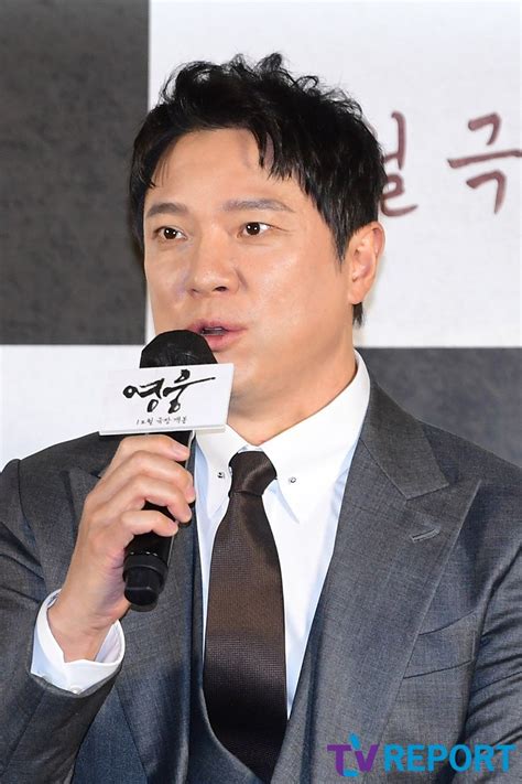 [t포토] 정성화 안중근 의사 연기해요 네이트 연예