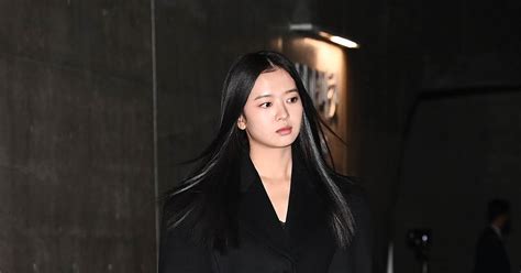 황보름별 올 블랙[엑s Hd포토]