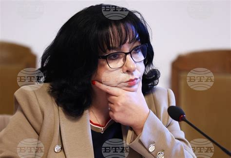 Днес е добър ден за публичните финанси на България смята Теменужка Петкова Утро