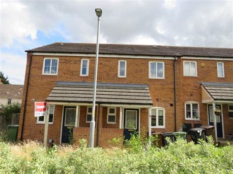 2 Bed Terraced House For Sale In Nash Close Corby Nn18 Zoopla