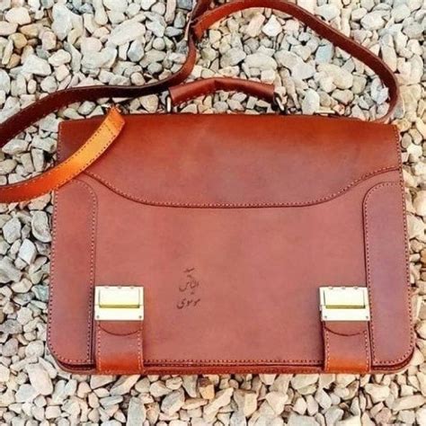 خرید و قیمت کیف دیپلمات یا اداری 3دوطبله چرم طبیعی و دست دوز تیاراچرم مشهد از غرفه دست سازه های