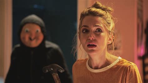 Happy Death Day Star Jessica Rothe Explains What Its Like To Die A