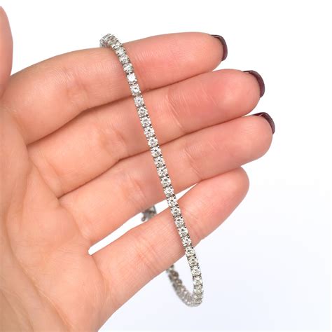 18k White Gold Diamond Tennis Bracelet With 3 85cts Of Diamonds Dainty
