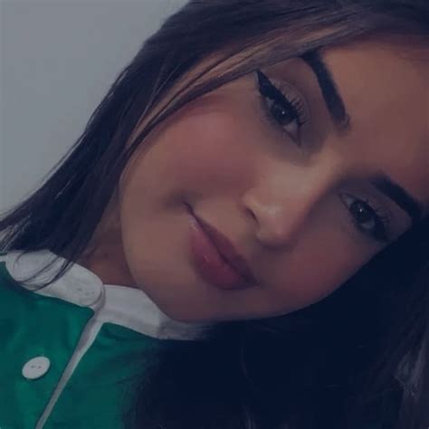 𝐽𝑢𝑙𝑖𝑎 𝐺𝑎𝑏𝑟𝑖𝑒𝑙𝑎 Juliagabisx • Threads Say More