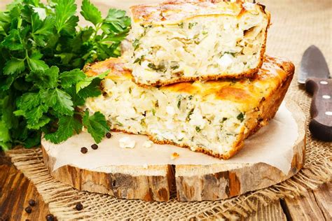 Пухлые пироги на кефире: 3 лучших рецепта - Со Вкусом