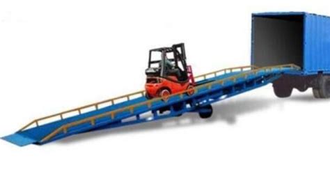 Mobile Dock Leveler ChamLift