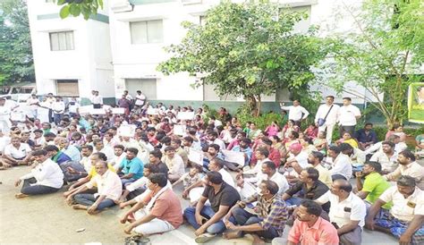 தமிழ் மார்க்ஸ் On Twitter சாதி சான்றிதழ் தராத அரசால் தற்கொலை செய்துகொண்ட மலலகுறவன் இனத்தை