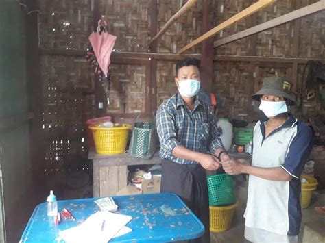 မေတ္တာမြို့၌ ပုံမှန်ဝင်ငွေမရှိသောအခြေခံလူတန်းစားအိမ်ထောင်စုများအား ငွေက