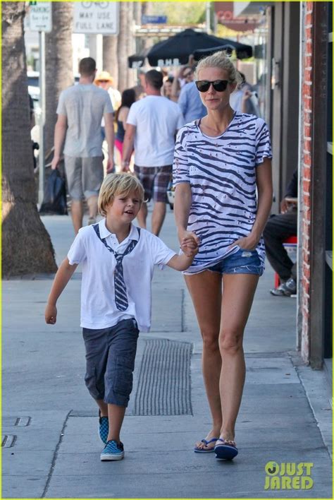 엄마 닮았나 기네스 팰트로 아들과 해외 연예가 소식 네모판