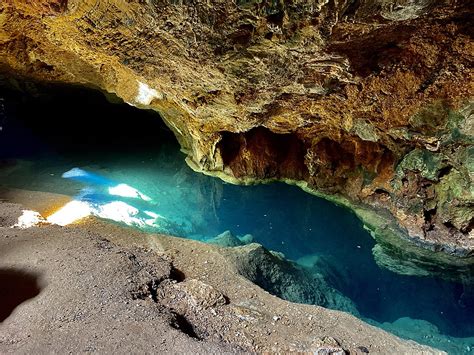 Dentro De La Cueva Del Agua Que Ver En La Cueva Del Agua En Tiscar