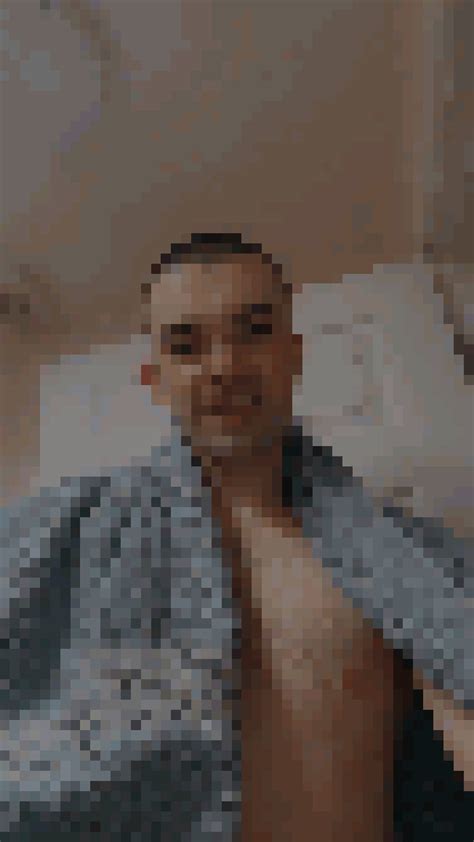 Charless98 At Tf 1 For Thai Dating 😍