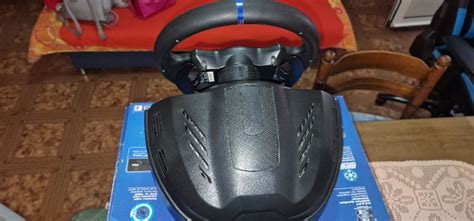 THRUSTMASTER T300 PS4,PS3,XBOX,PC