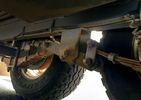 Is Your Leaf Spring Suspension On Its Way Out 4wd Insurance